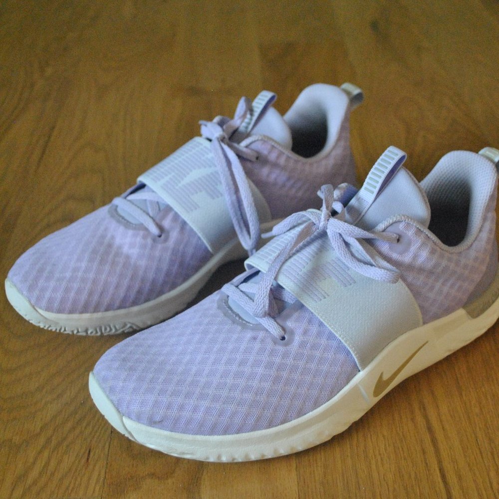 Nike In-Season Renew Training Women’s Sneaker, Lilac,… - Gem